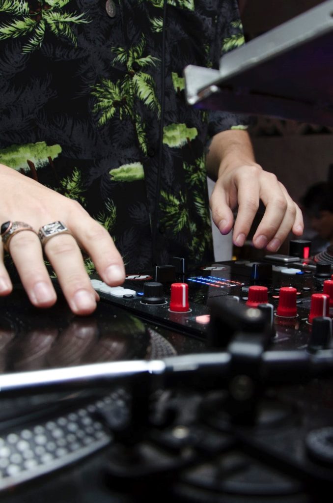 What's On • Barenz